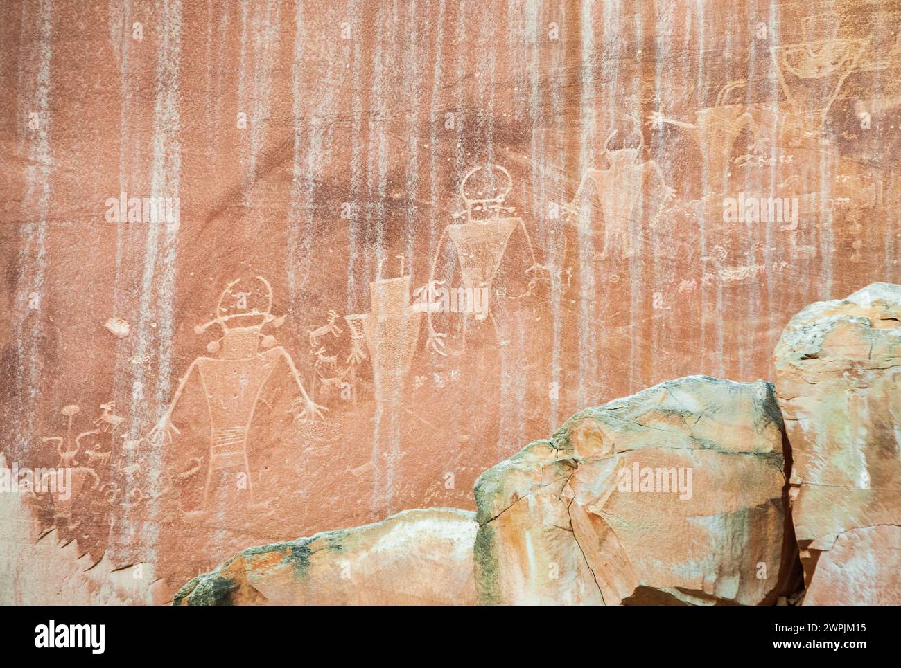 Petroglyphs at Capitol Reef National Park in Utah, USA Stock Photo - Alamy