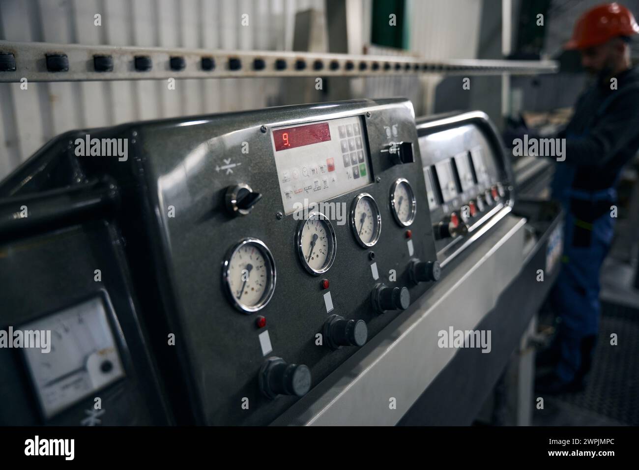 Modern high-tech equipment in window production Stock Photo - Alamy