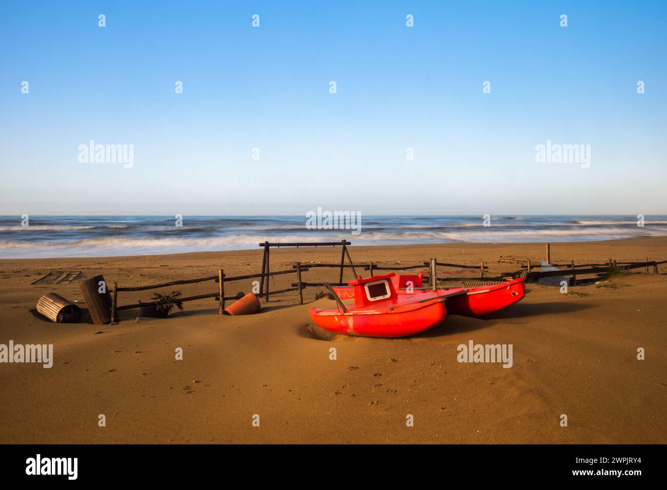 Lido coastal hi-res stock photography and images - Alamy