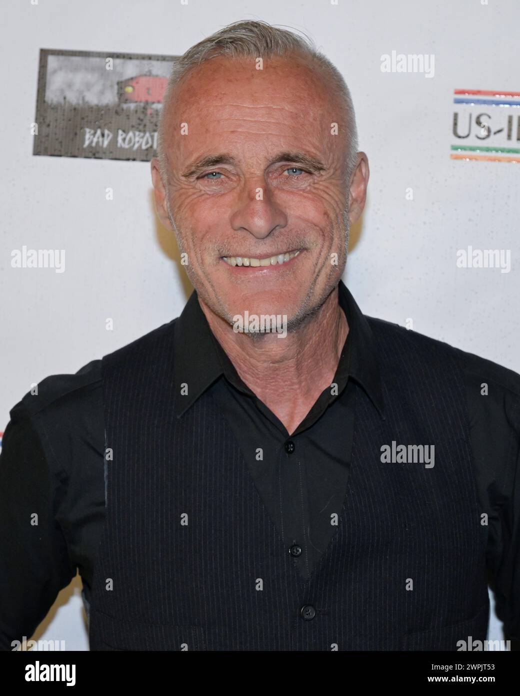 Adm oscarwildeawards bb hi-res stock photography and images - Alamy