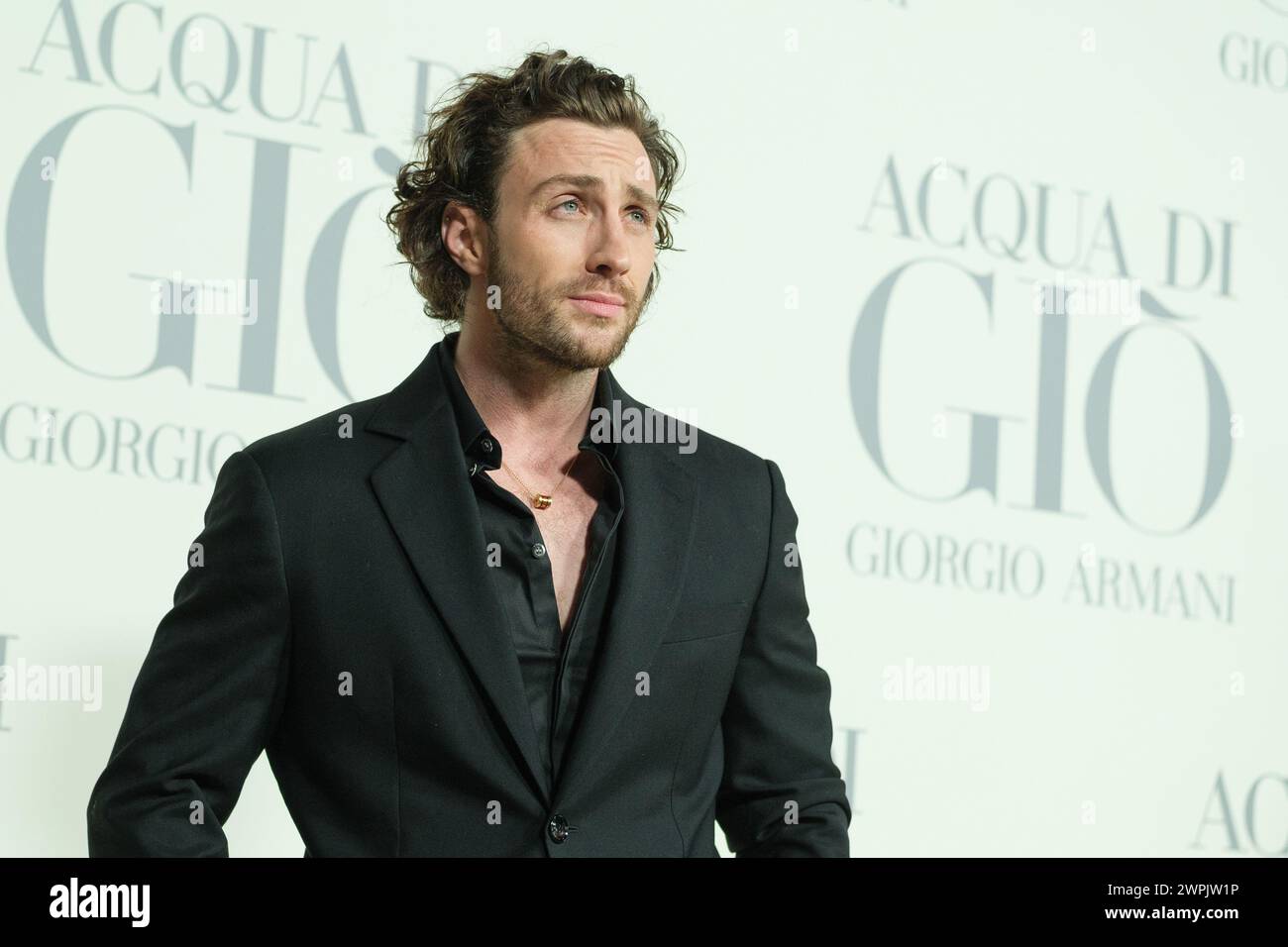 Aaron Taylor Johnson attends the Madrid photocall for "ACQUA DI GIO" By ...