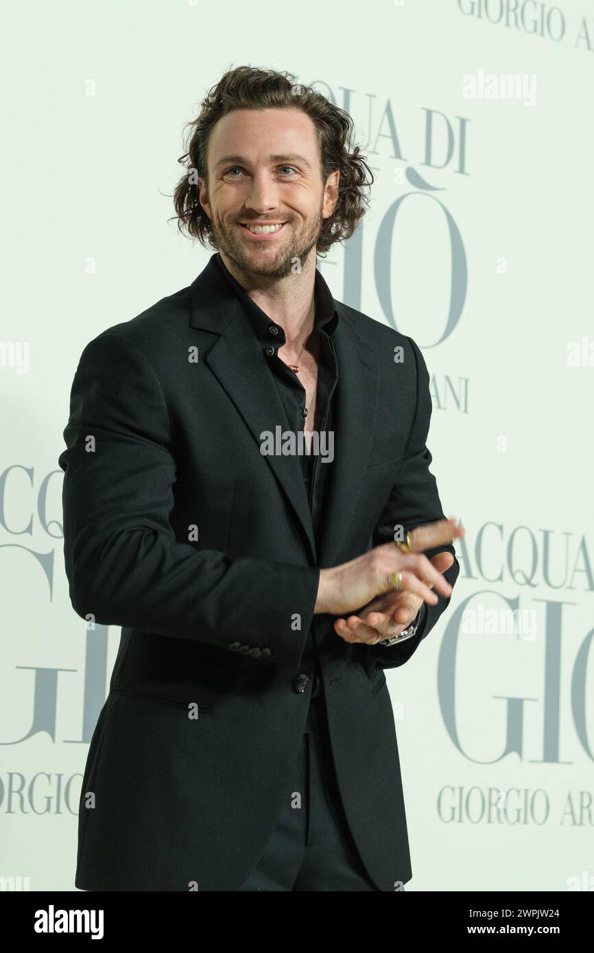 Aaron Taylor Johnson attends the Madrid photocall for "ACQUA DI GIO" By ...