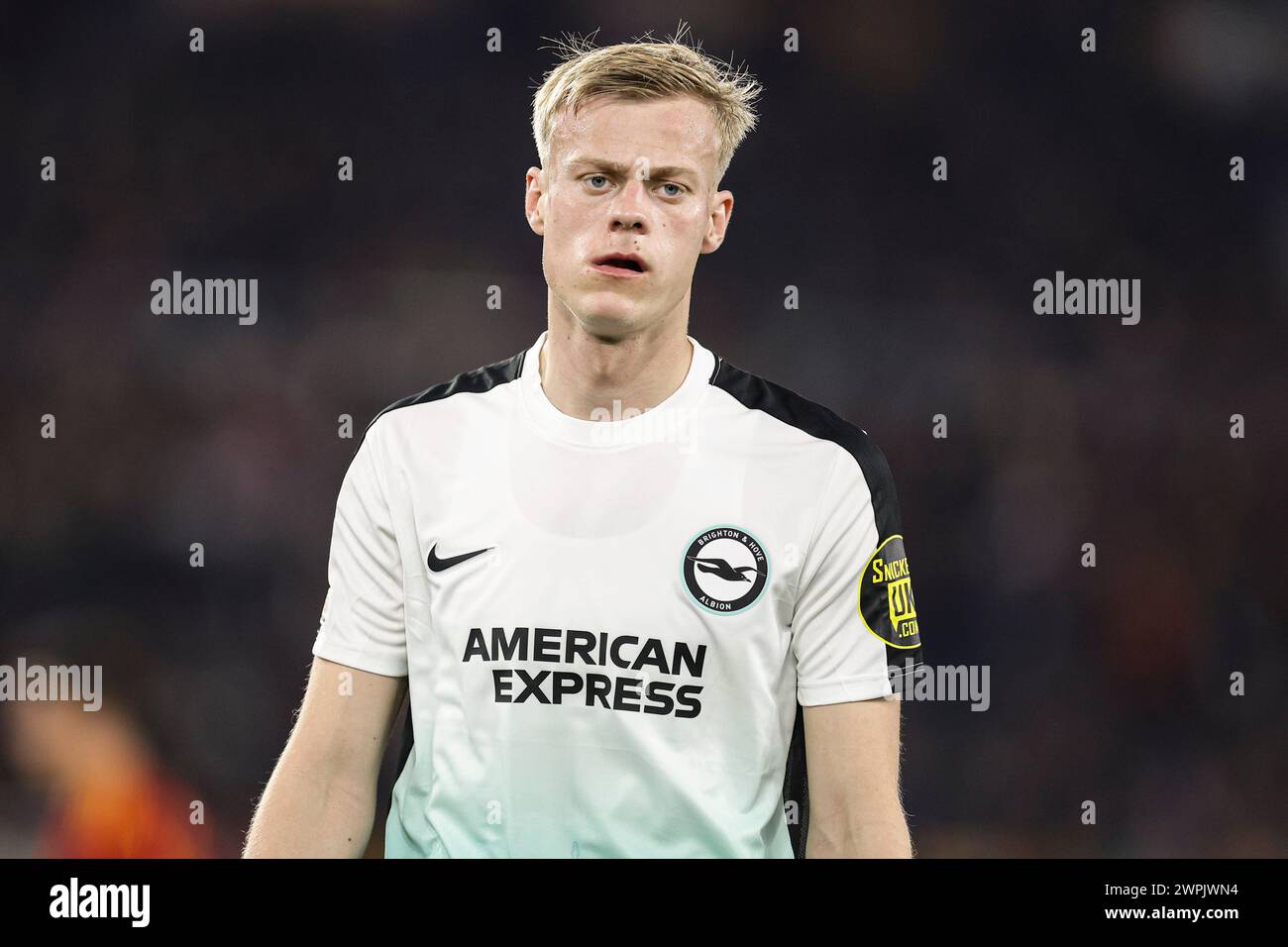 Dutch defender jan paul van hecke hi-res stock photography and images ...