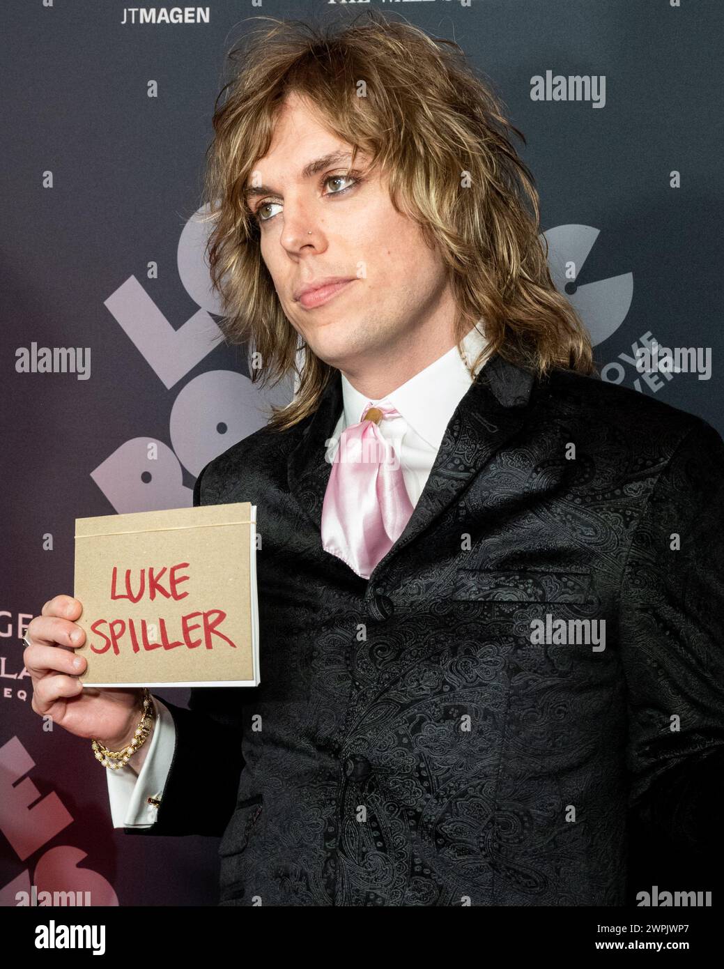 New York, USA. 07th Mar, 2024. Luke Spiller arrives on the red carpet ...