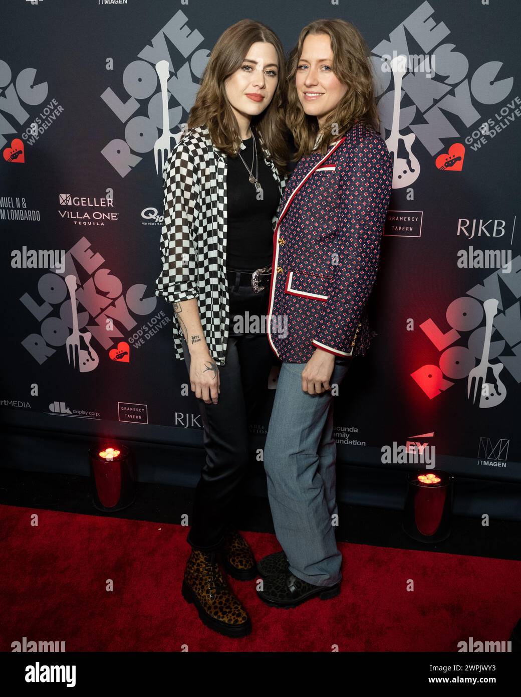 New York, USA. 07th Mar, 2024. L-R) Rebecca Lovell and Megan Lovell of ...