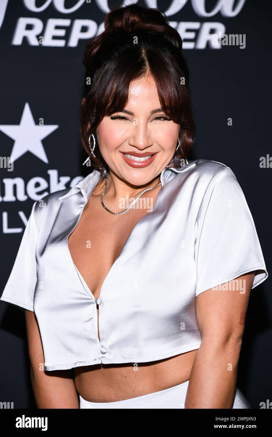 Los Angeles, USA. 07th Mar, 2024. Annie Gonzalez walking on the red ...