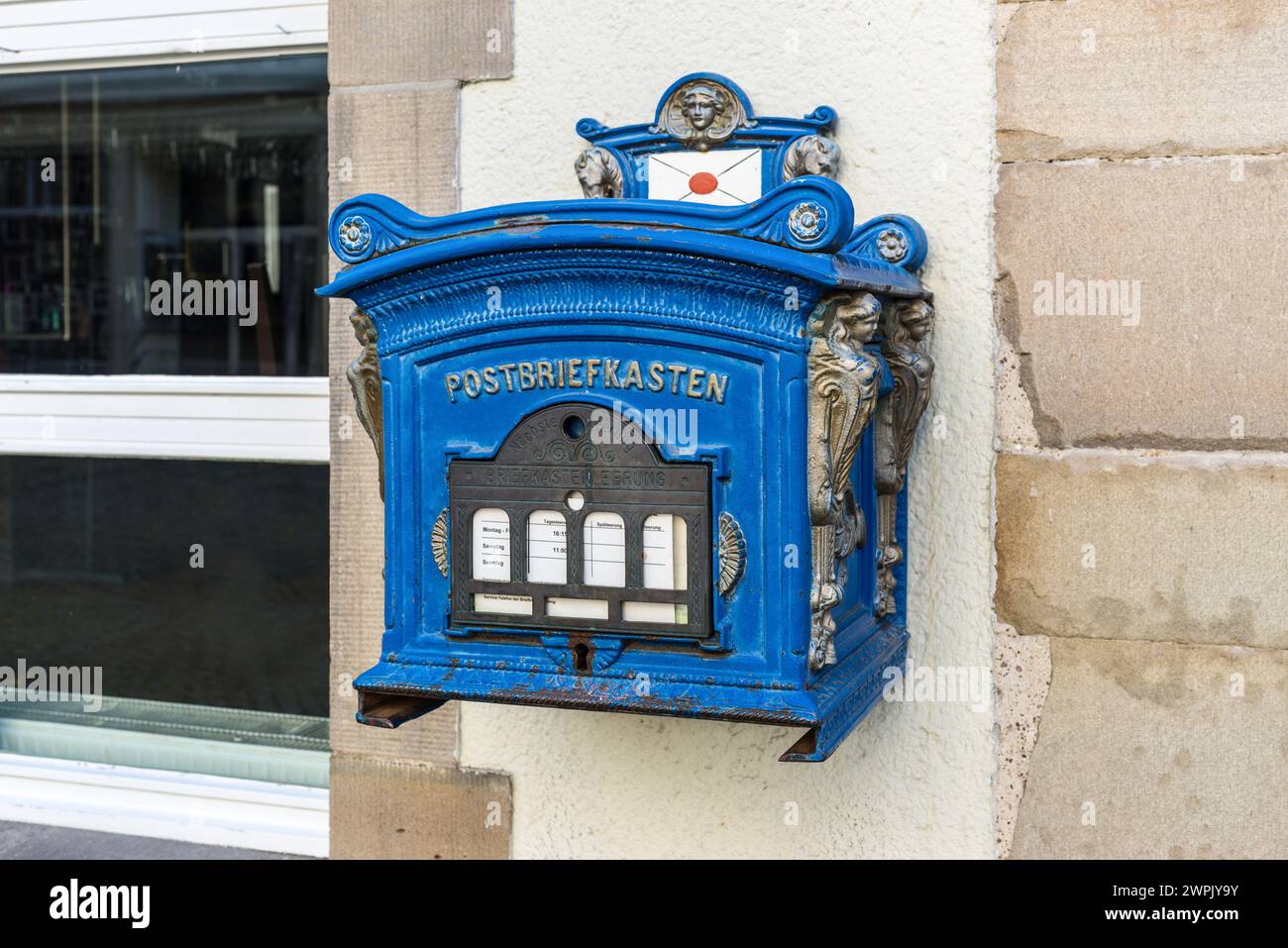 German post box hi-res stock photography and images - Alamy