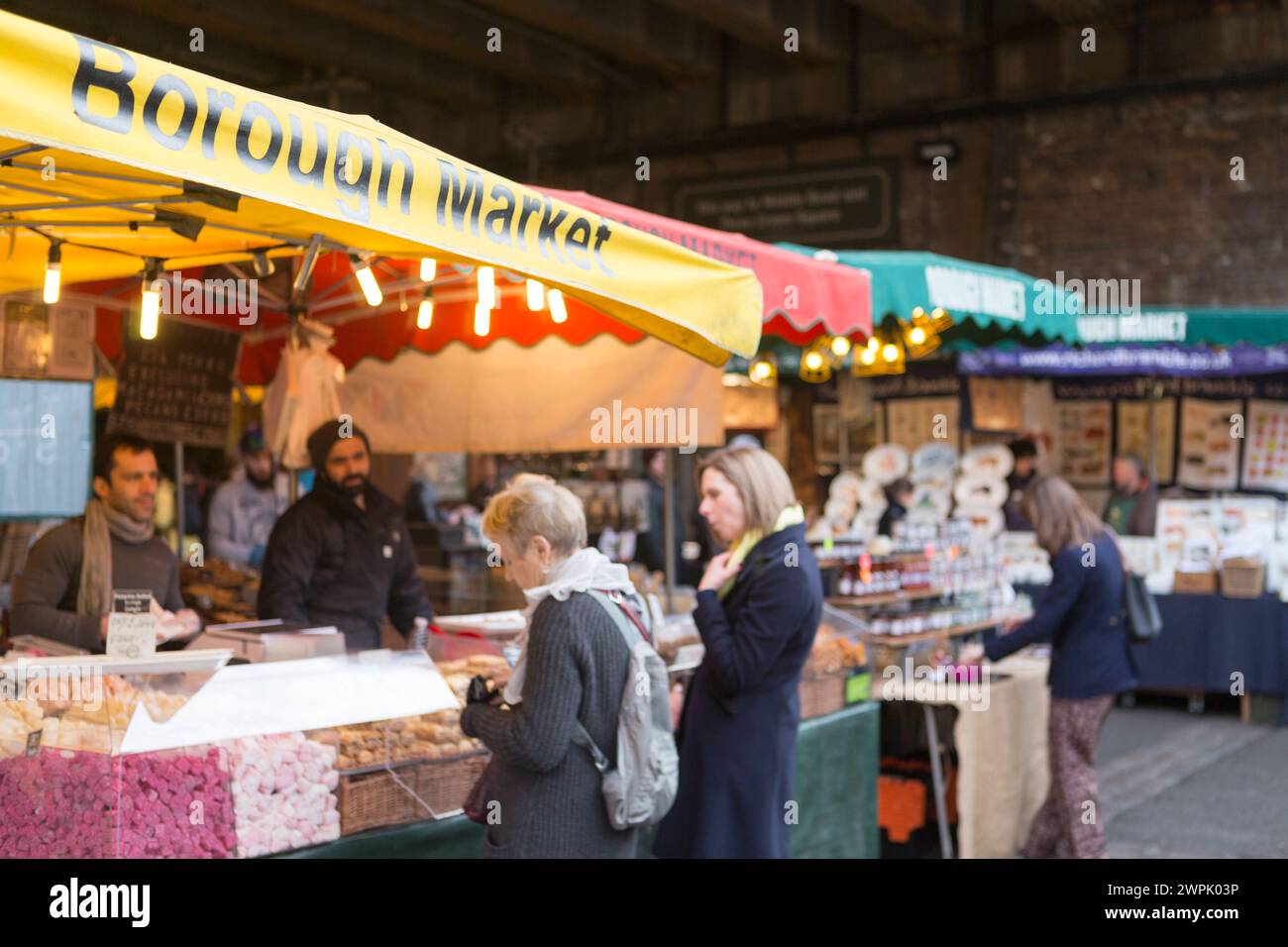 Borough market interior hi-res stock photography and images - Alamy