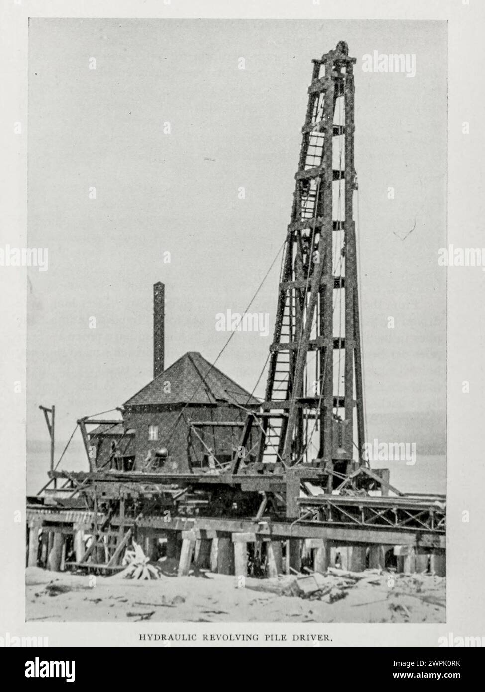 Marine pile driver hi-res stock photography and images - Alamy