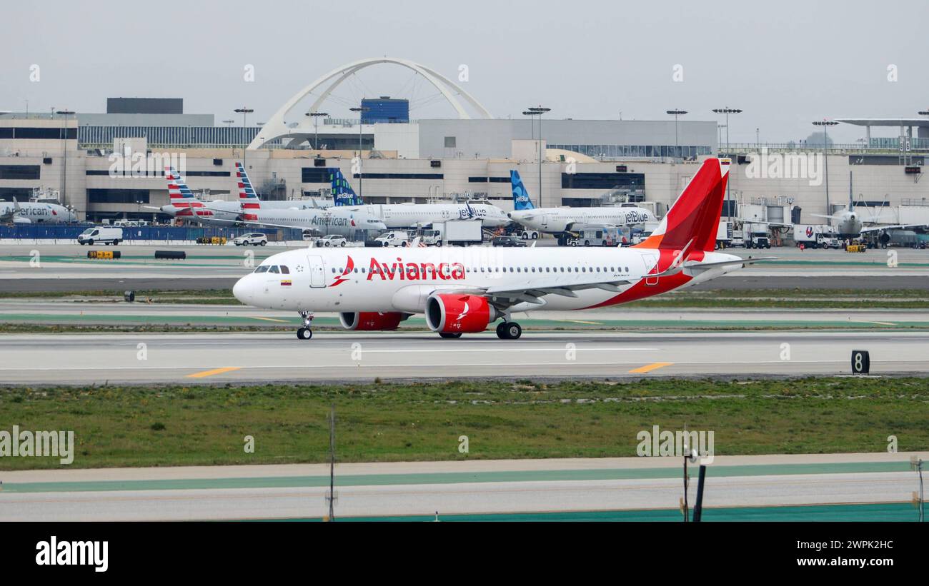 N937AV Avianca Airbus A320-251N am Los Angeles International Airport ...