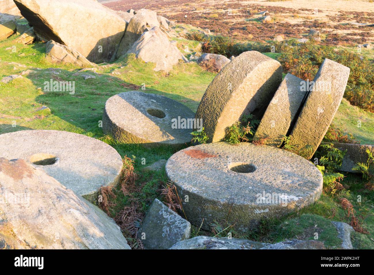 UK, Derbyshire, Curbar Edge, discarded mill Stones Stock Photo - Alamy