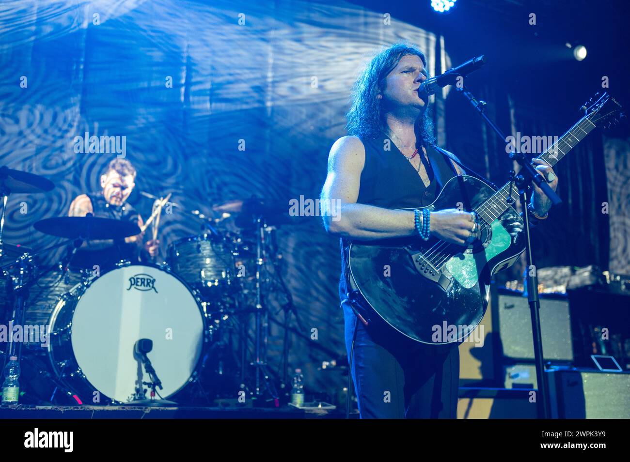 Rival sons live 2023 hi-res stock photography and images - Alamy
