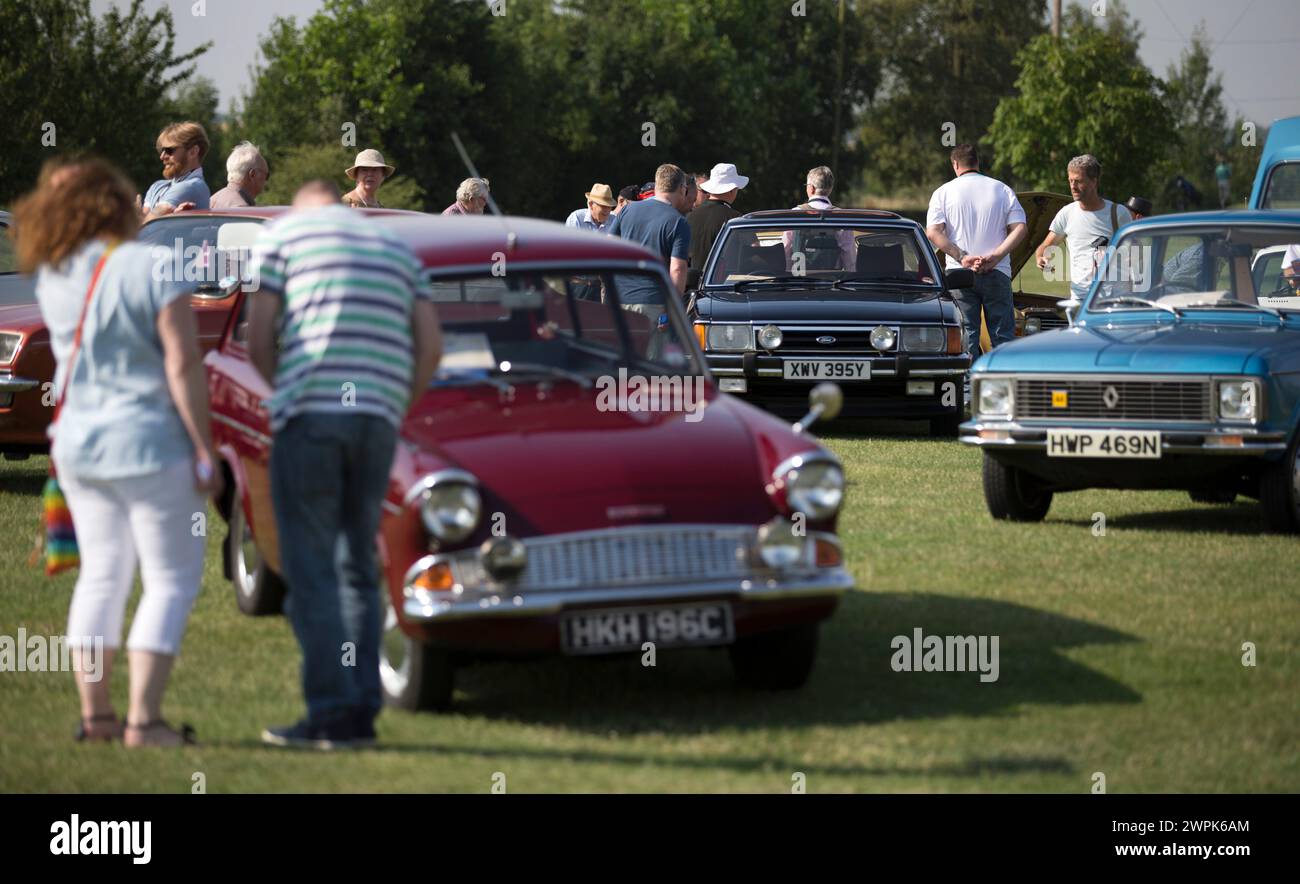 26/07/14 Ford Anglia, Ford Granada and Renault 6. Princess Diana's Mini ...