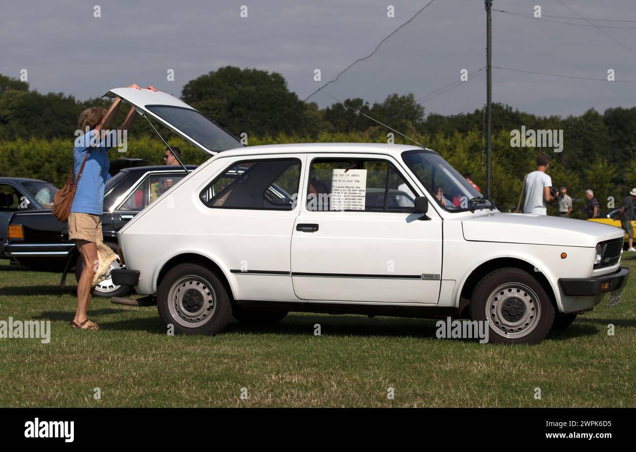 26/07/14 Fiat 127. Princess Diana's Mini Metro was the star of the show ...