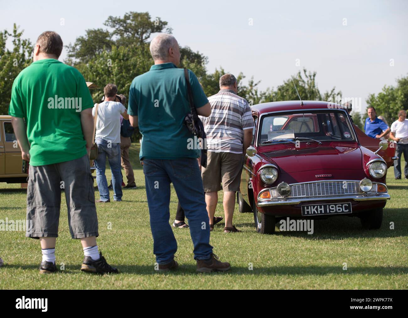 26/07/14 Ford Anglia. Princess Diana's Mini Metro was the star of the ...