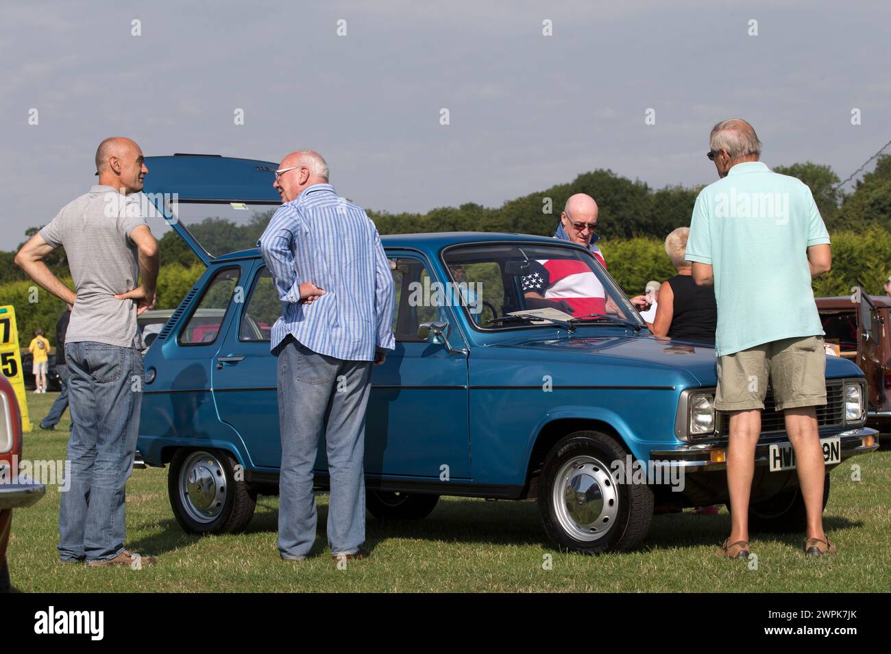 26/07/14 Renault 6 Princess Diana's Mini Metro was the star of the show ...
