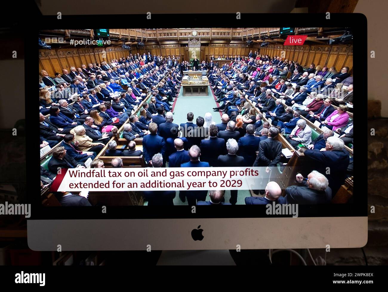 Jeremy Hunt Tory Conservative Chancellor of the Exchequer delivers ...