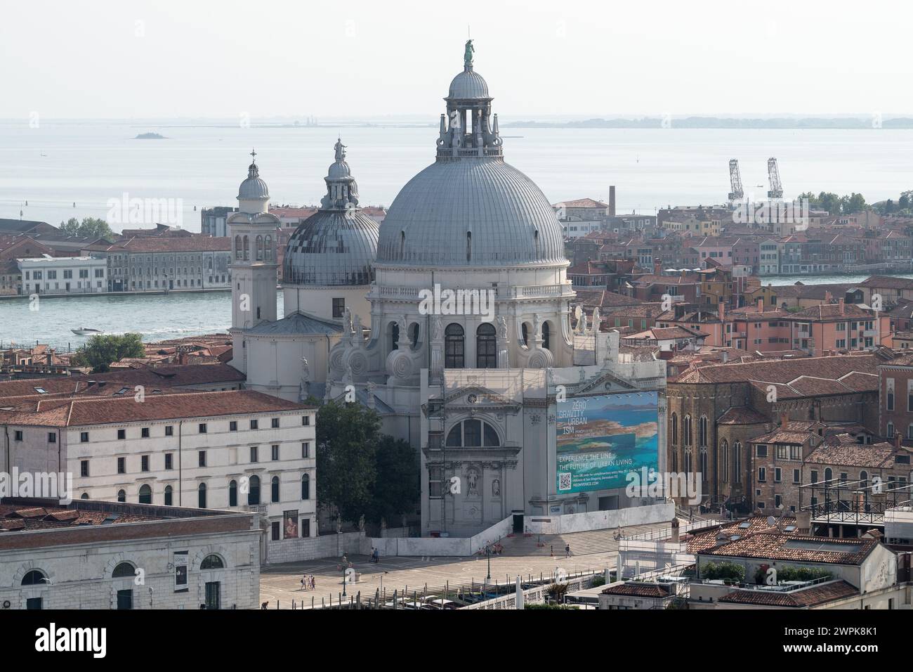 Baroque Basilica di Santa Maria della Salute (Basilica of Saint Mary of ...
