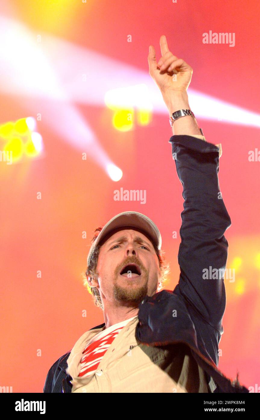 Napoli Italy 01/06/2006: Jovanotti,Italian singer, during the ...