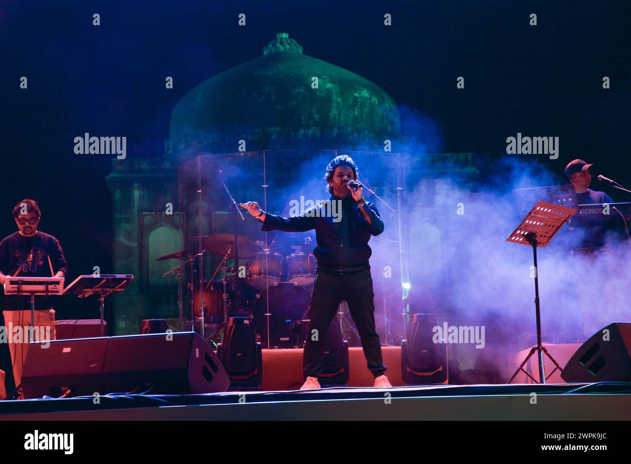 Singer javed ali hi-res stock photography and images - Alamy