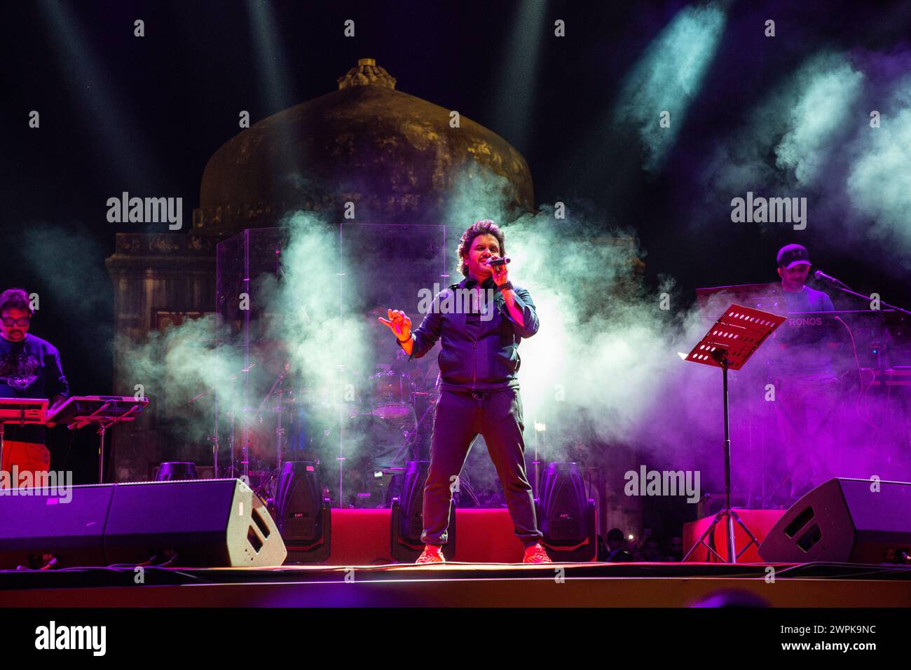 Singer javed ali hi-res stock photography and images - Alamy