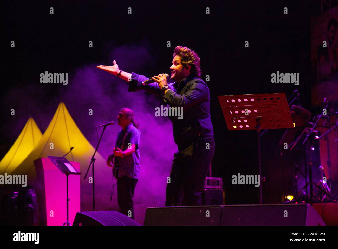 Singer javed ali hi-res stock photography and images - Alamy