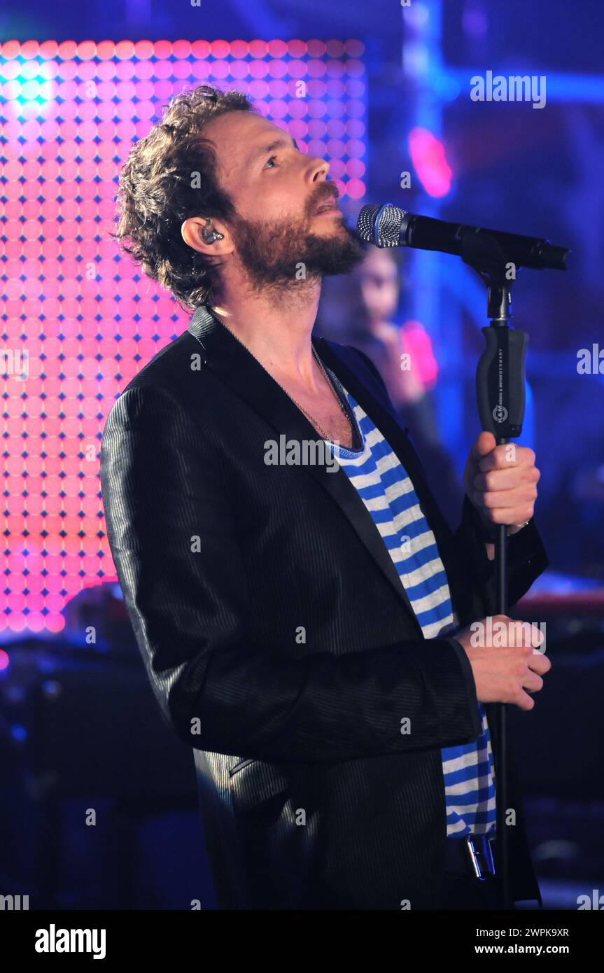 Milan Italy 01/06/2008: Jovanotti,Italian singer, during the television ...