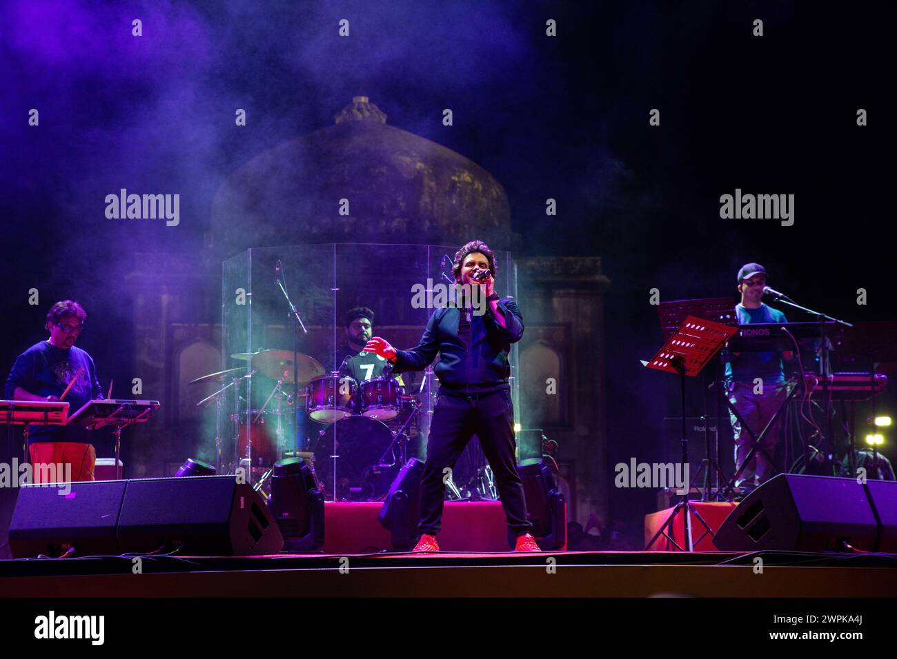 Singer javed ali hi-res stock photography and images - Alamy