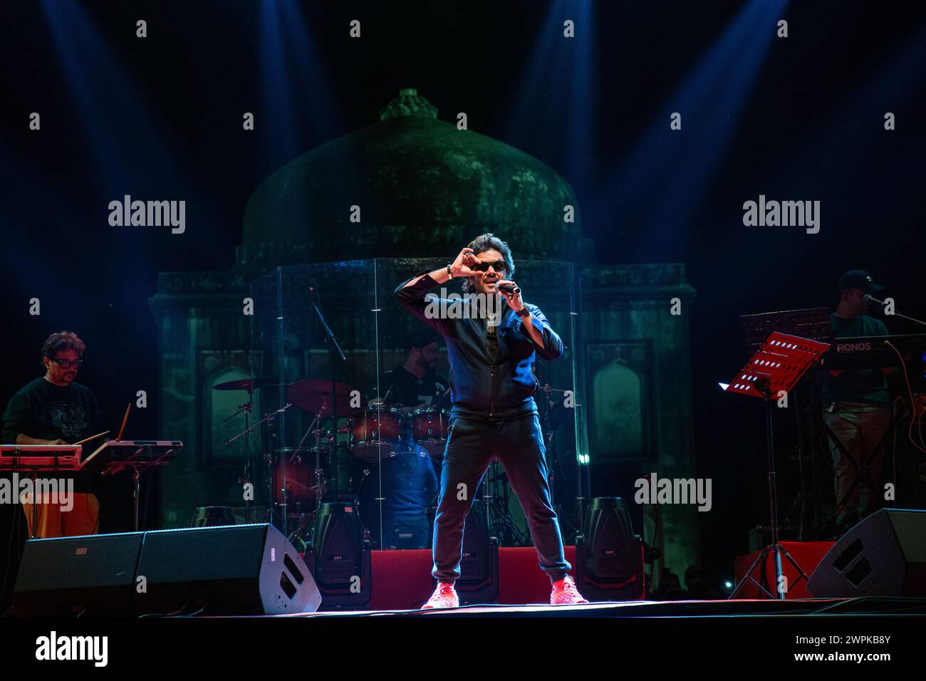 Singer javed ali hi-res stock photography and images - Alamy