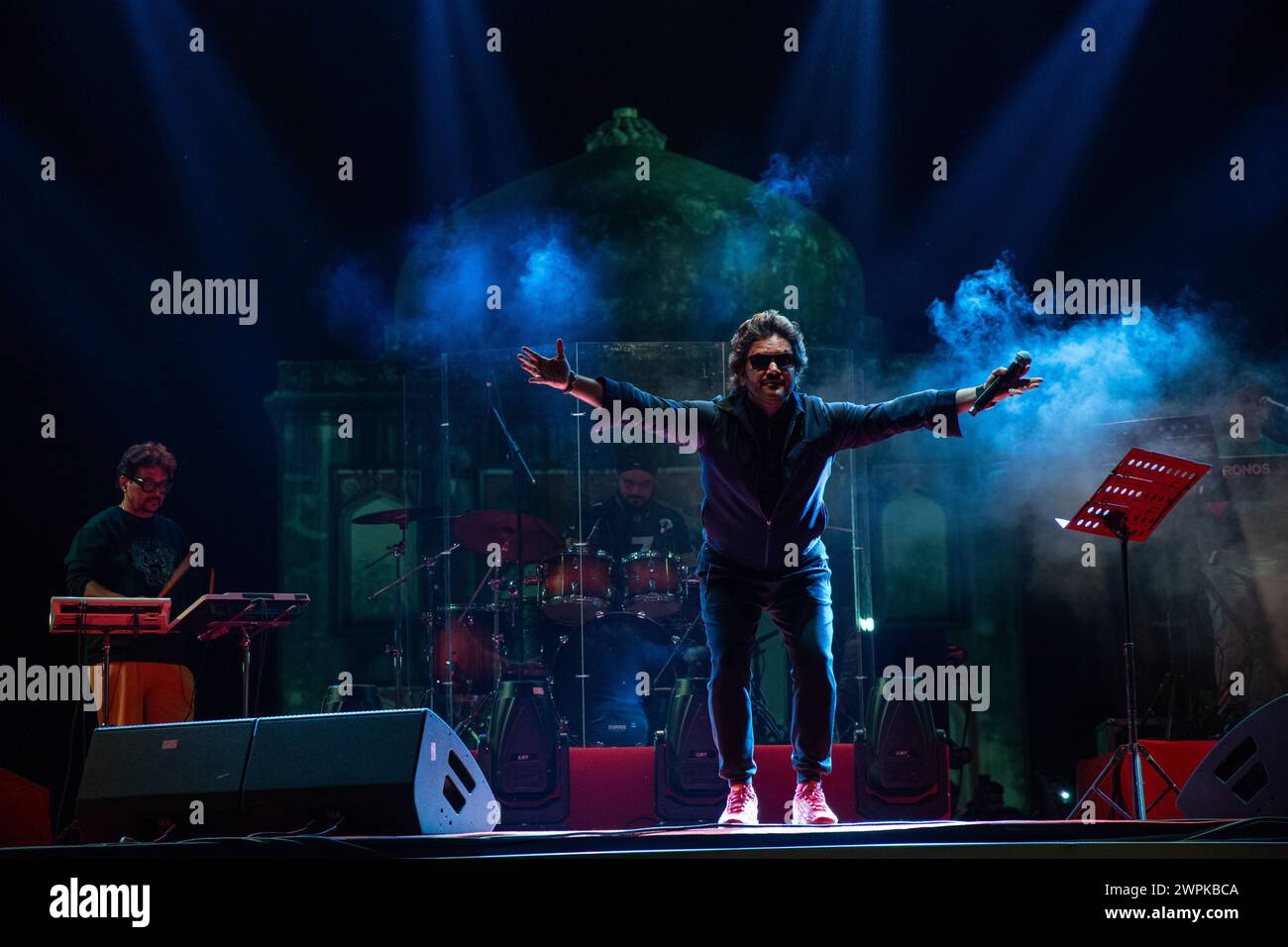 Singer javed ali hi-res stock photography and images - Alamy