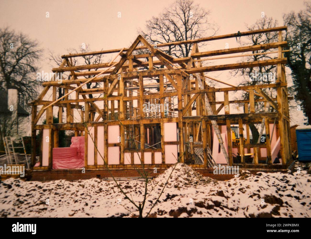 06/11/14 1998 timber frame construction. How one coupleÕs labour of ...