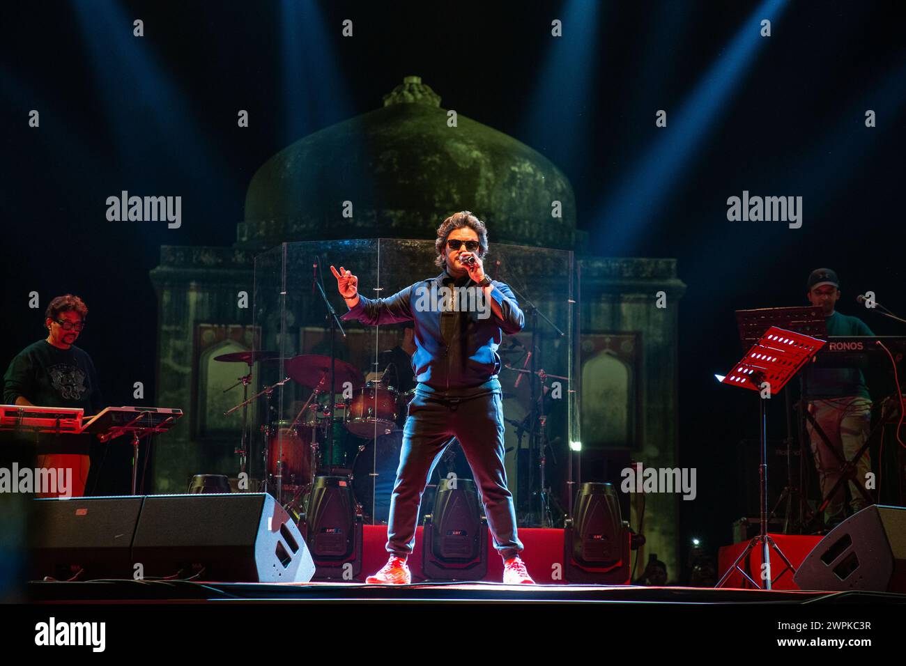 Singer javed ali hi-res stock photography and images - Alamy