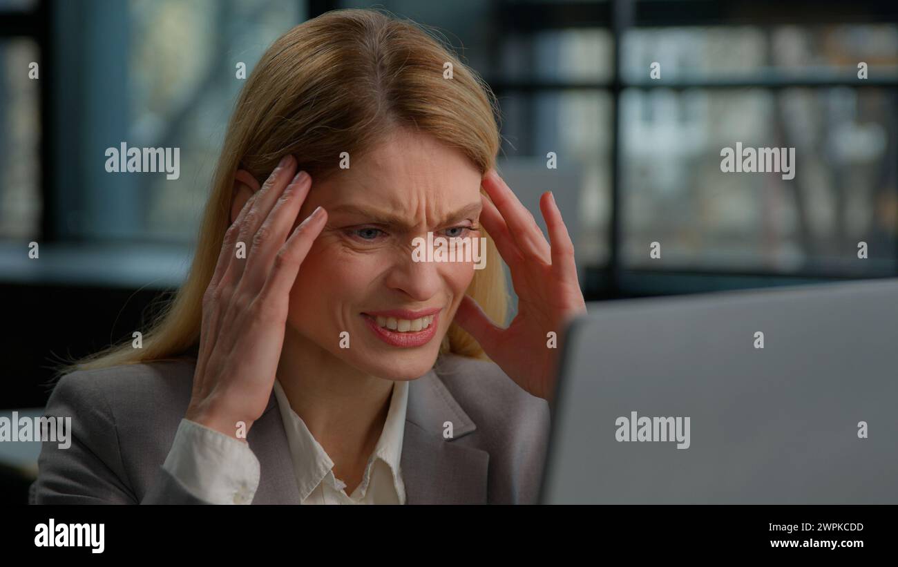 Shocked angry frustrated Caucasian middle-aged adult woman man sad ...