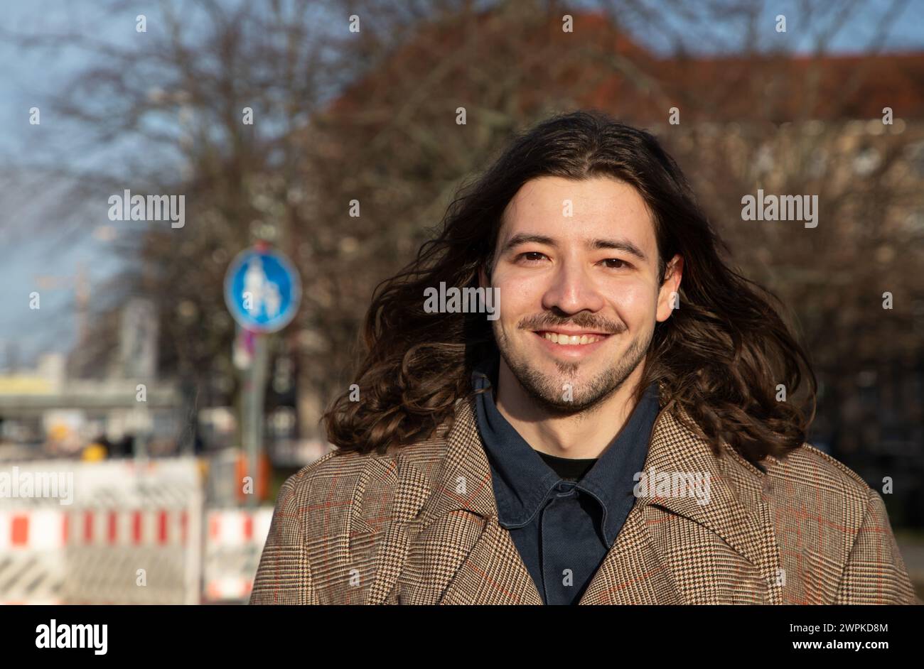 Slender man hi-res stock photography and images - Alamy