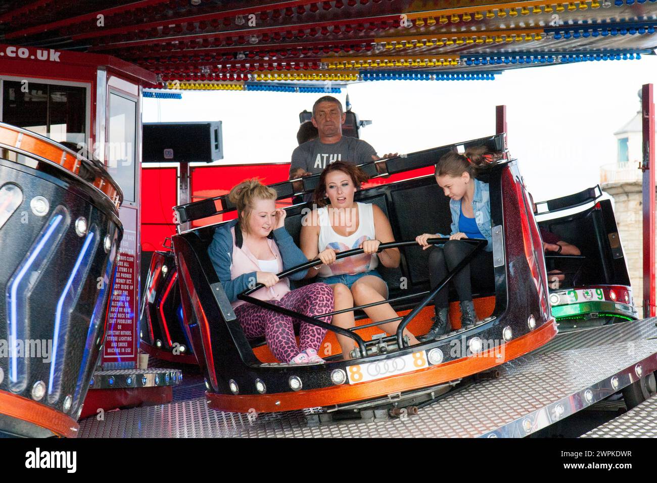 Whitby north yorkshire funfair hi-res stock photography and images - Alamy
