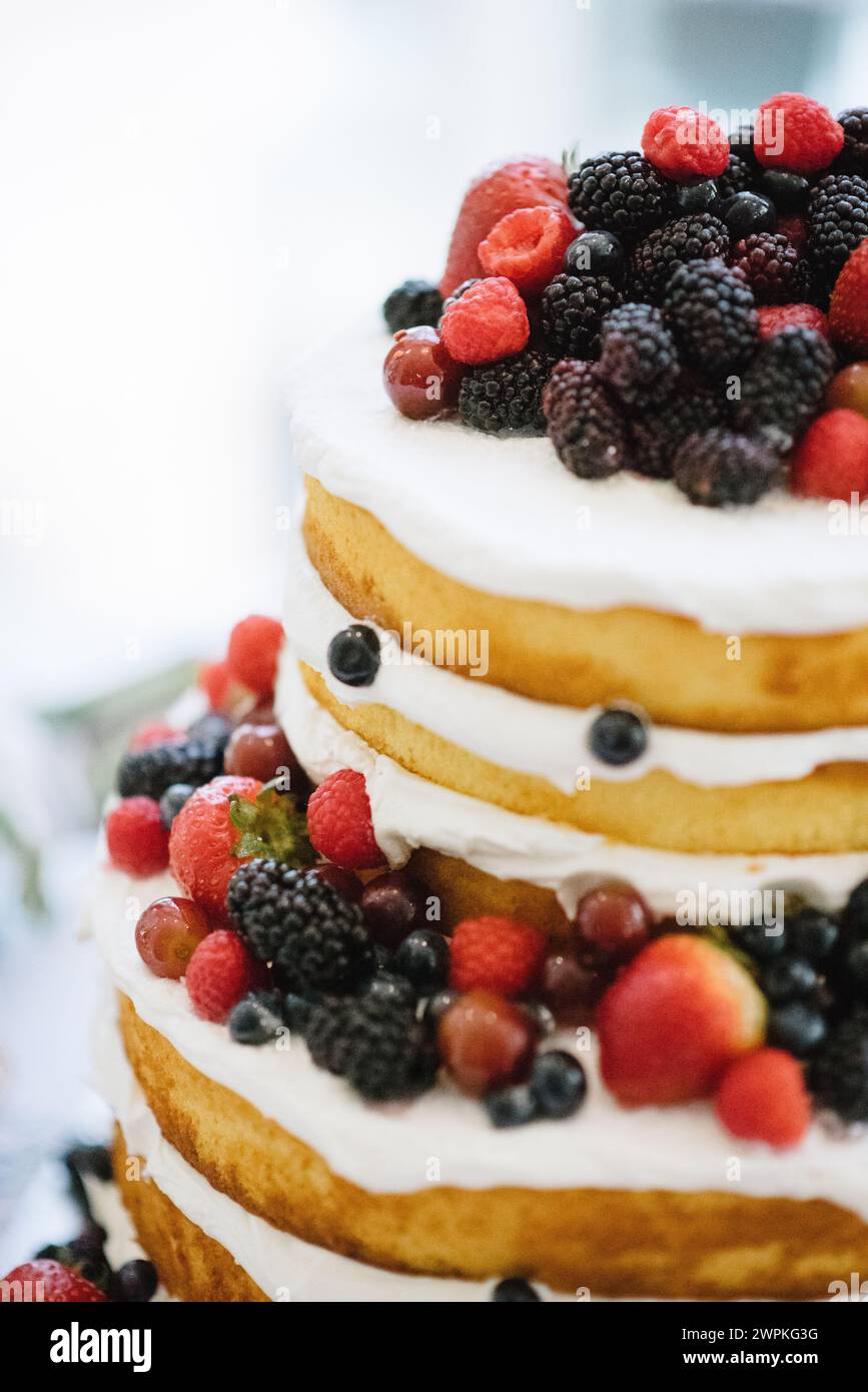 Berry Bliss Layer Wedding Cake Stock Photo - Alamy