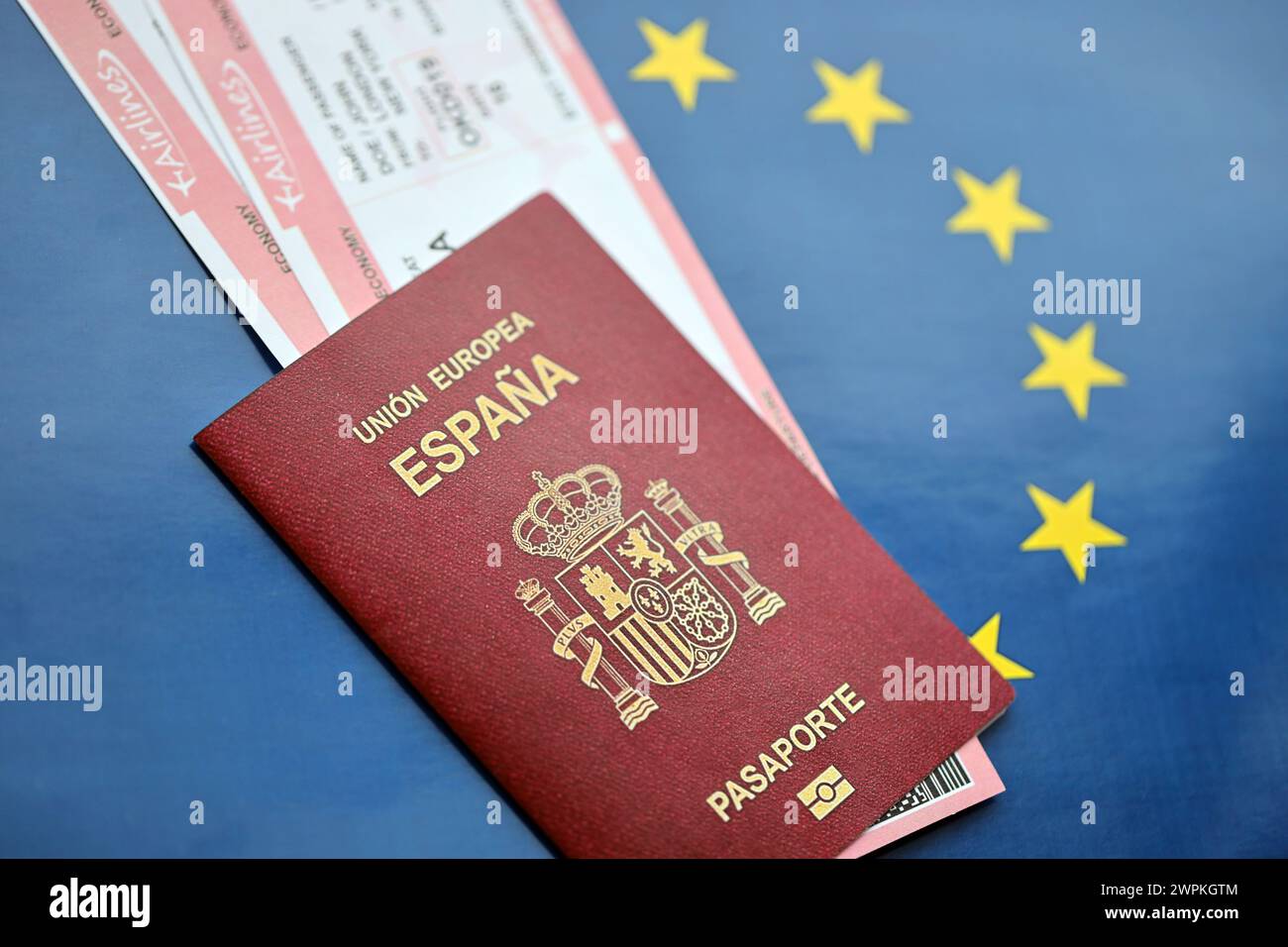 Pasaporte euro hi-res stock photography and images - Alamy