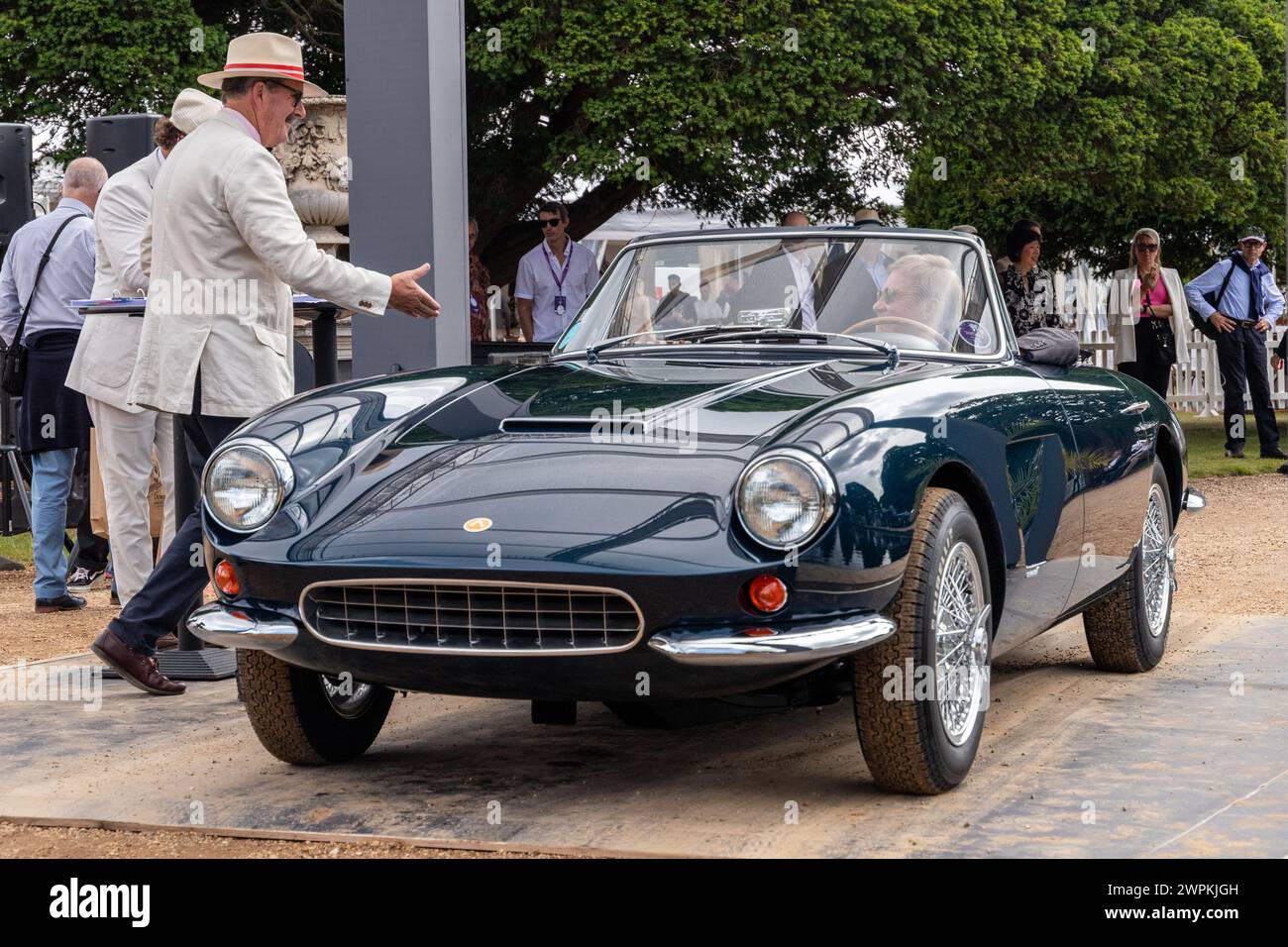 Apollo 3500 GT Spyder at the Concours of Elegance 2023, Hampton Court ...