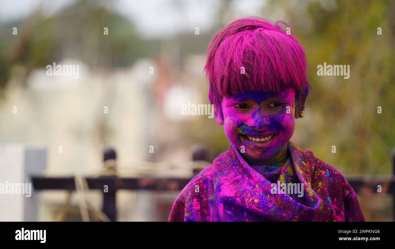 Celebrate the vibrant festival of Holi with joy and happiness! Happy ...