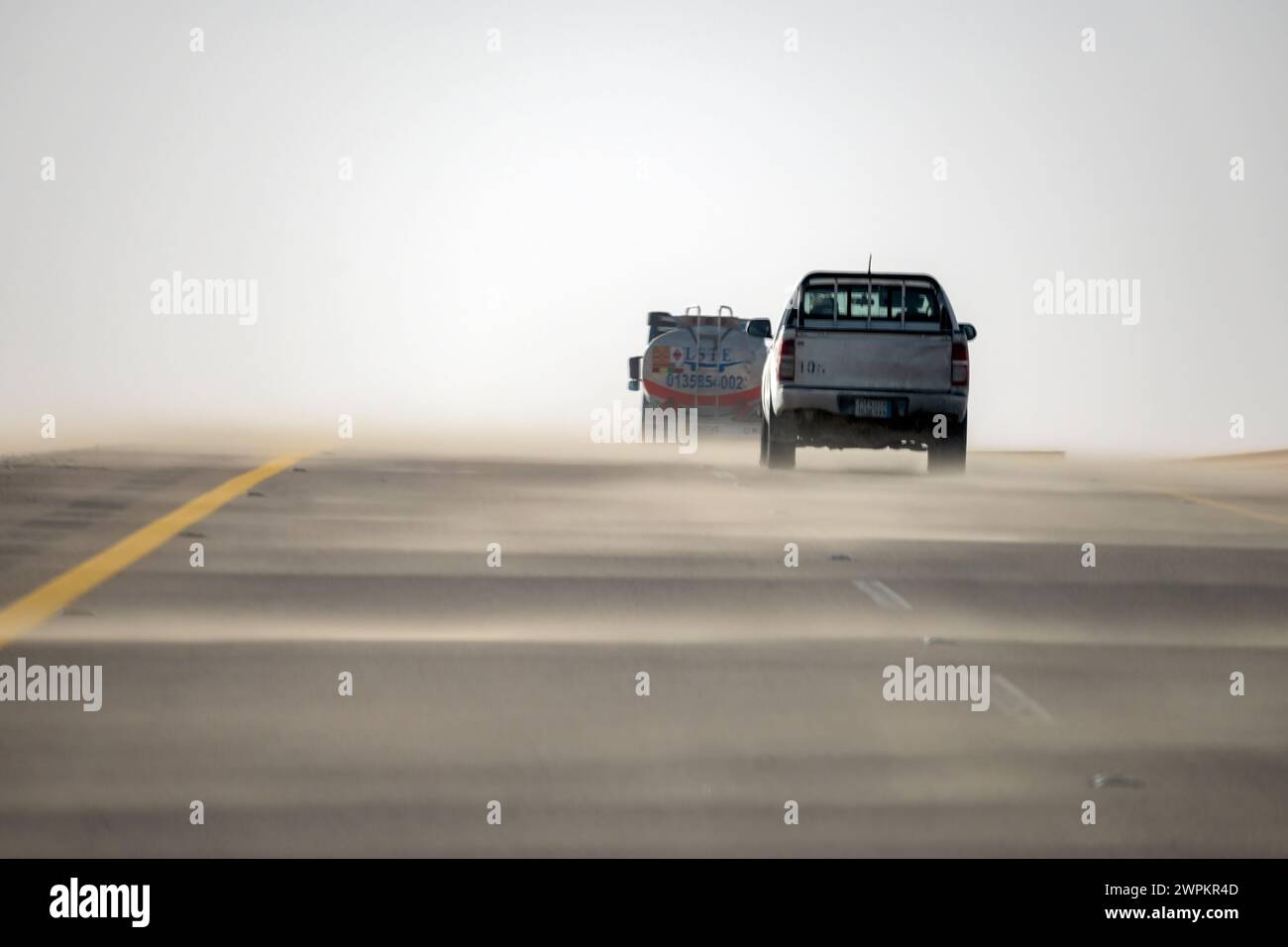 Sandstorm in desert highway hi-res stock photography and images - Alamy