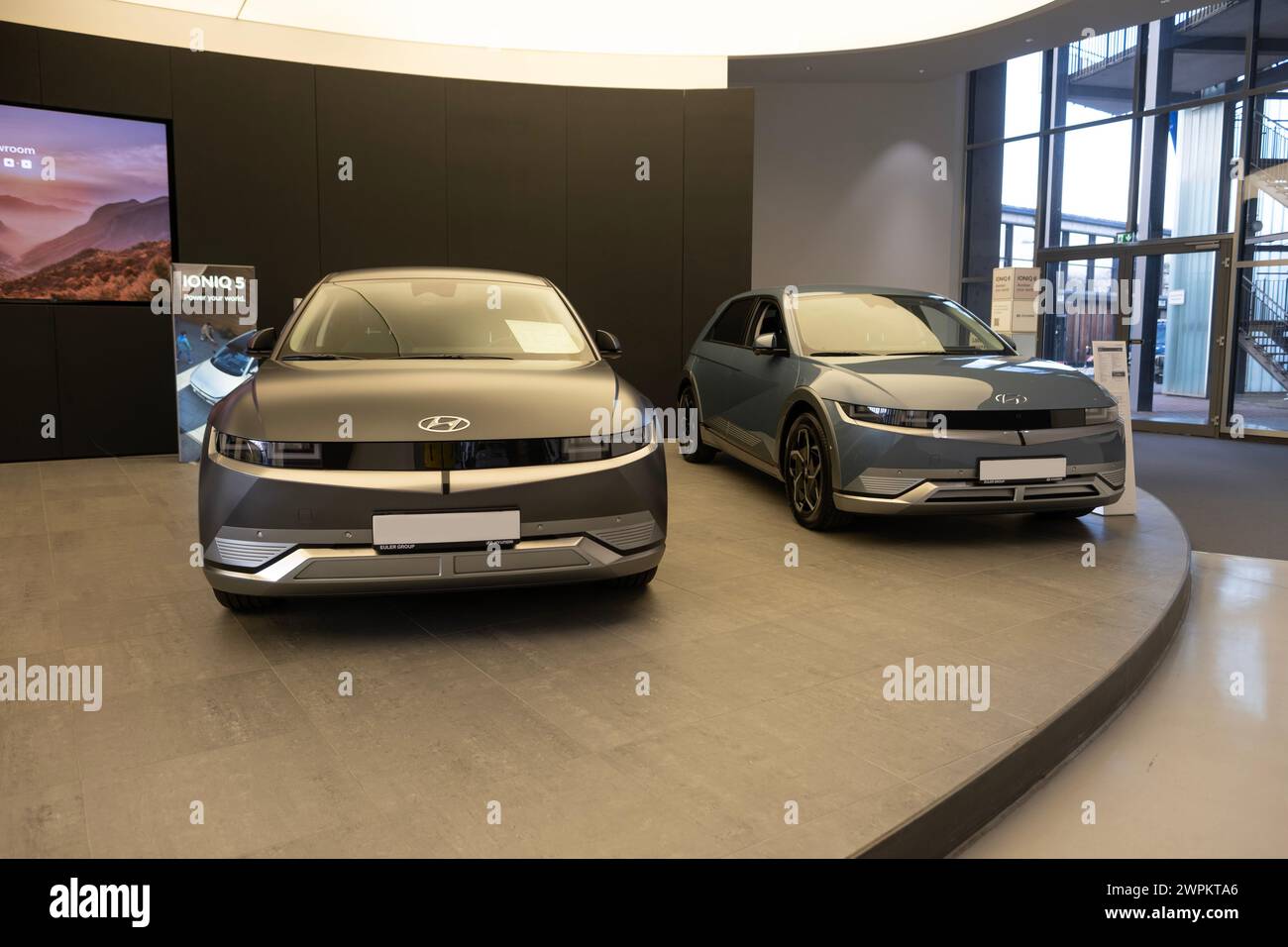 black electric crossover Hyundai IONIQ 5 of K2 class Hyundai Motor ...