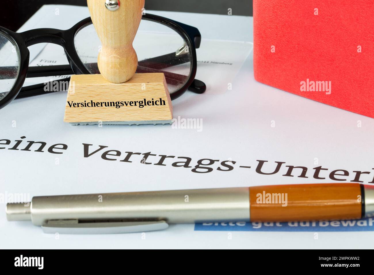 Insurance policy comparison hi-res stock photography and images - Alamy