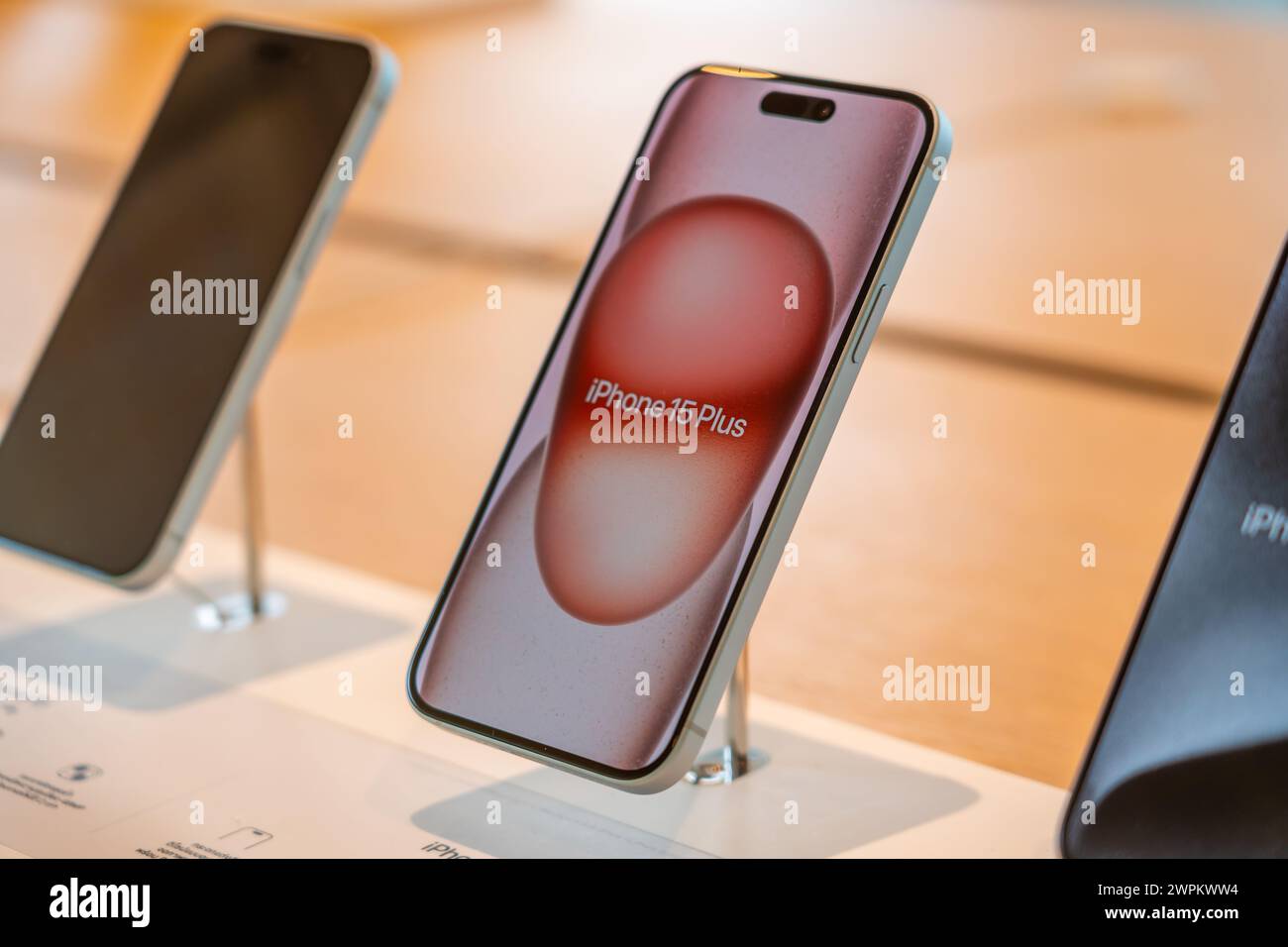 Iphone 15 pro max hi-res stock photography and images - Alamy