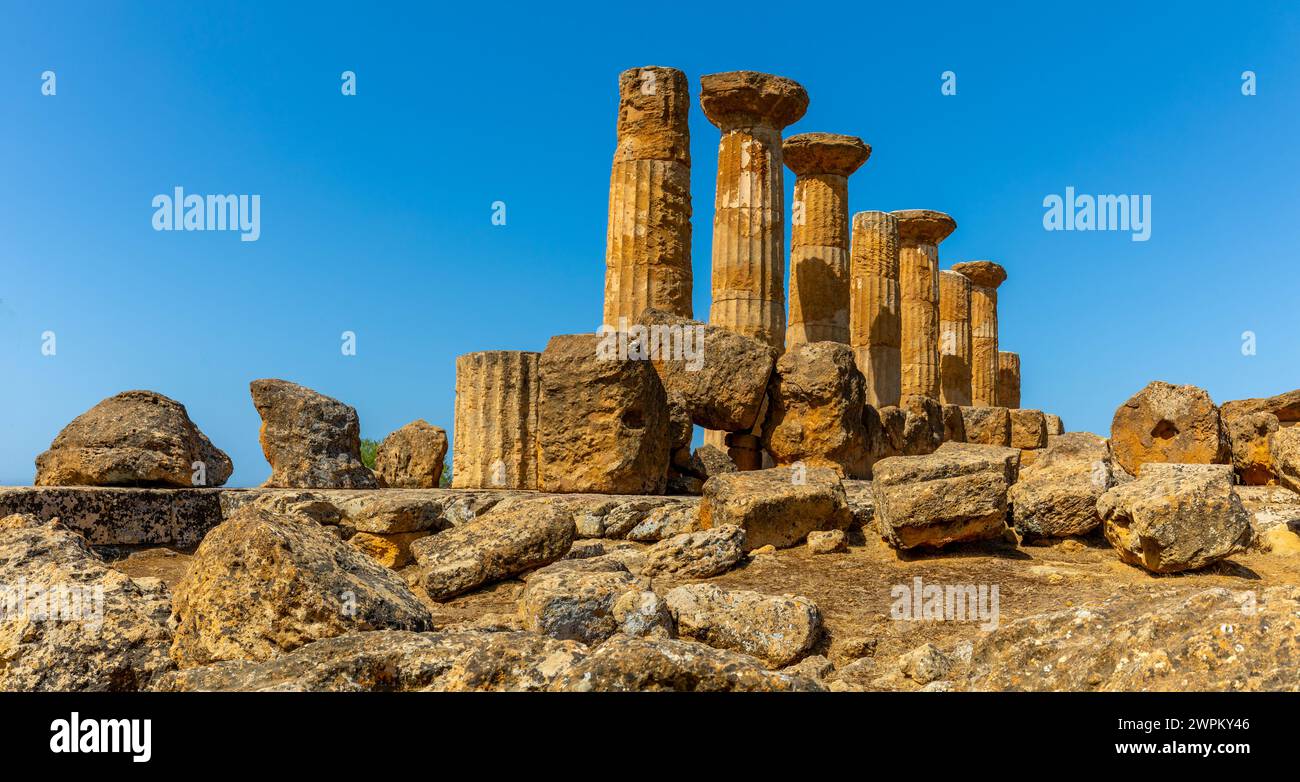 Temple of Heracles, Valle dei Templi (Valley of Temples), UNESCO World ...