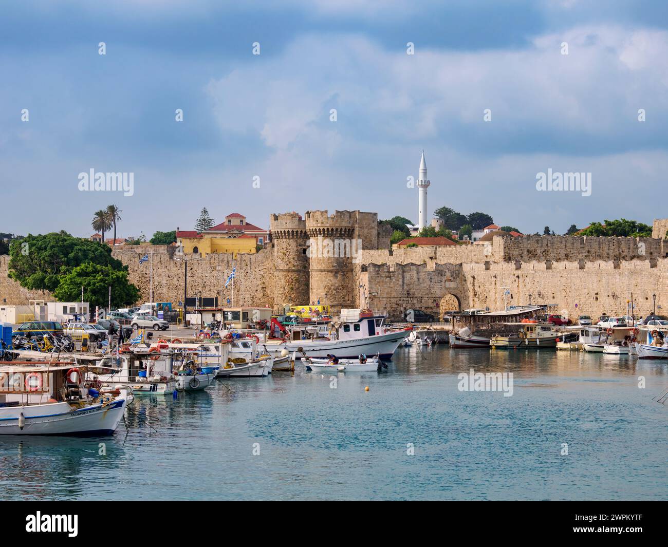 Kolona Harbour, Medieval Old Town, Rhodes City, Rhodes Island ...