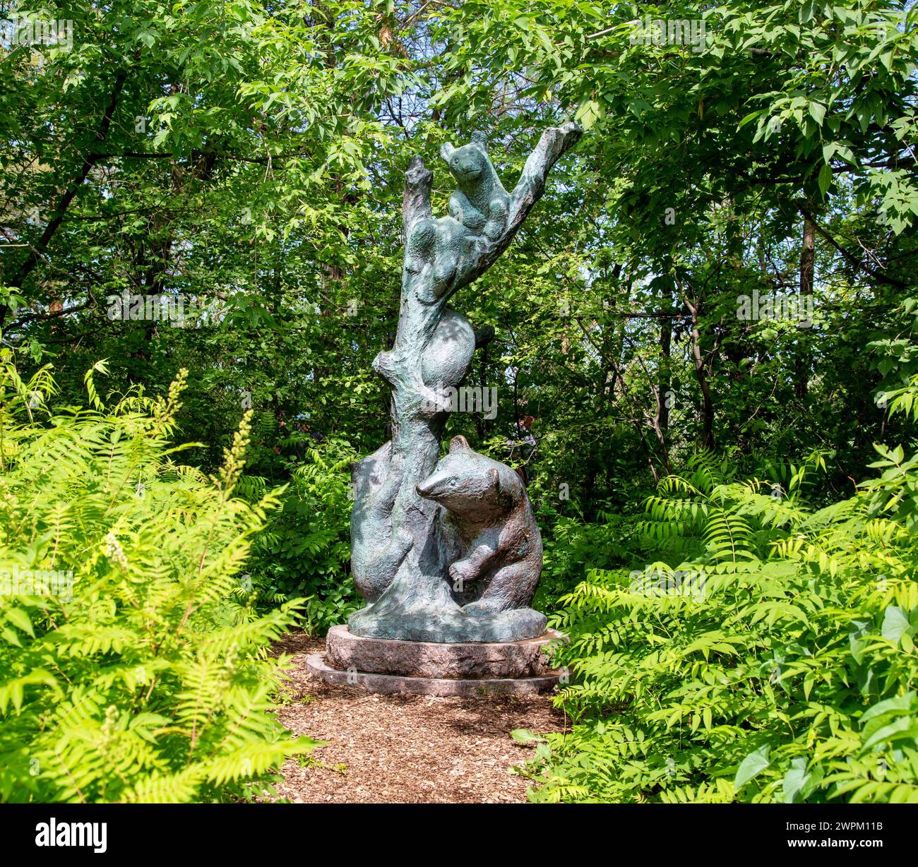 Leo Mol bear sculpture in the Leo Mol Sculpture Garden in Assiniboine ...