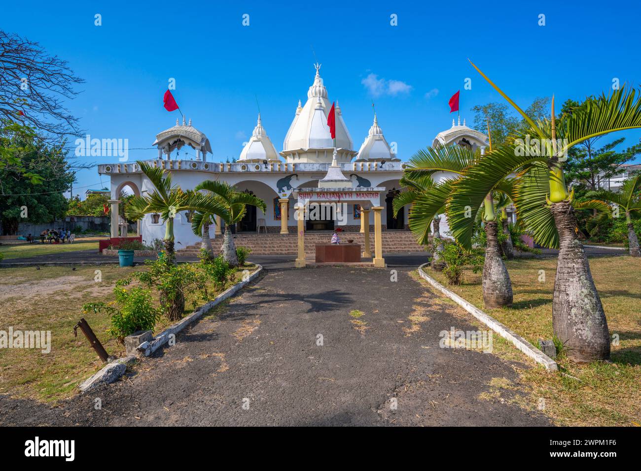 Grand baie mandir hindu temple hi-res stock photography and images - Alamy