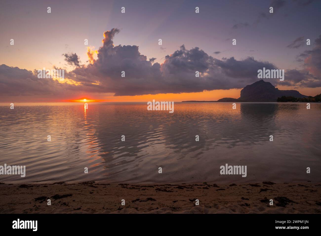 View of Le Morne from Le Morne Brabant at sunset, Savanne District ...