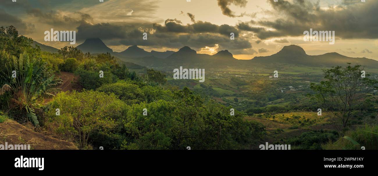 View of Pieter Both and Long Mountain, Nouvelle Decouverte, Mauritius ...