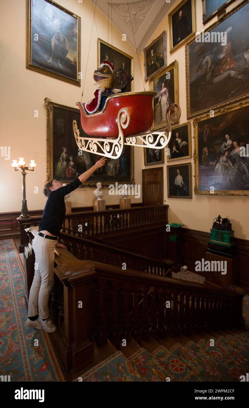 Mr toad of toad hall hi-res stock photography and images - Alamy